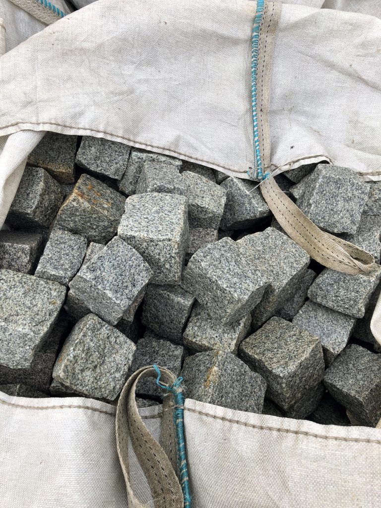 Poistotuote, Noppakivi harmaa - Multaakotiin.com